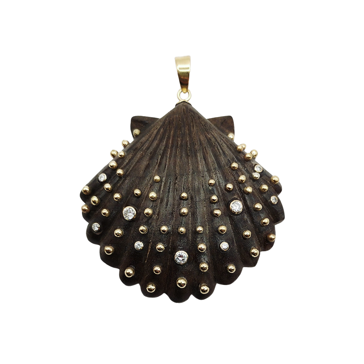 Carved Chestnut Scallop Shell Pendant – CCWW Designs